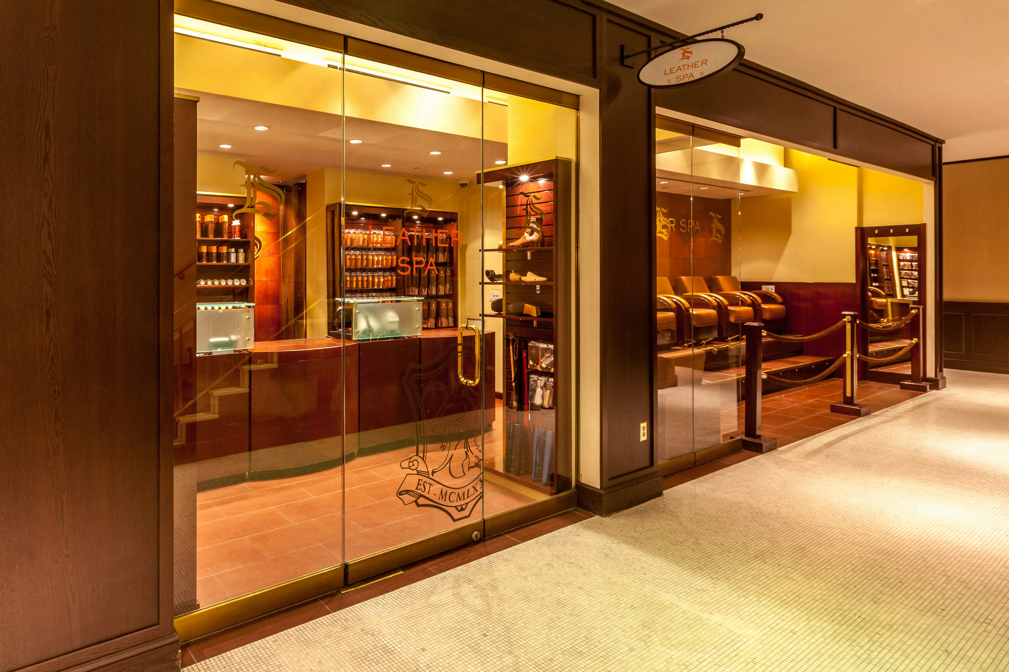 LEATHER SPA Licensed Stores